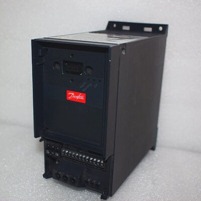 DANFOSS 132F0018 VLT MICRO DRIVE FC051PK75T4E20H3XXCXXXSXXX