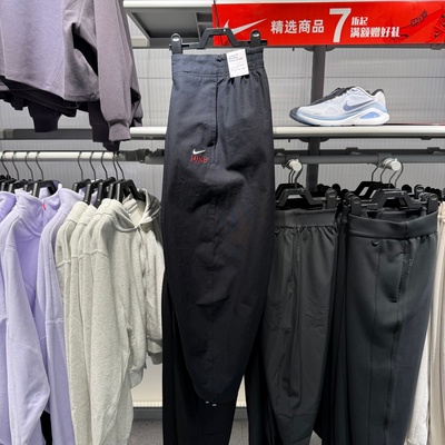 NIKE耐克女子马年新年款工装裤刺绣logo防风小脚长裤IQ3824-010