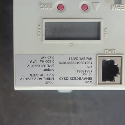 寻E84AVBCE2512SX0伦茨8400BaseLIne