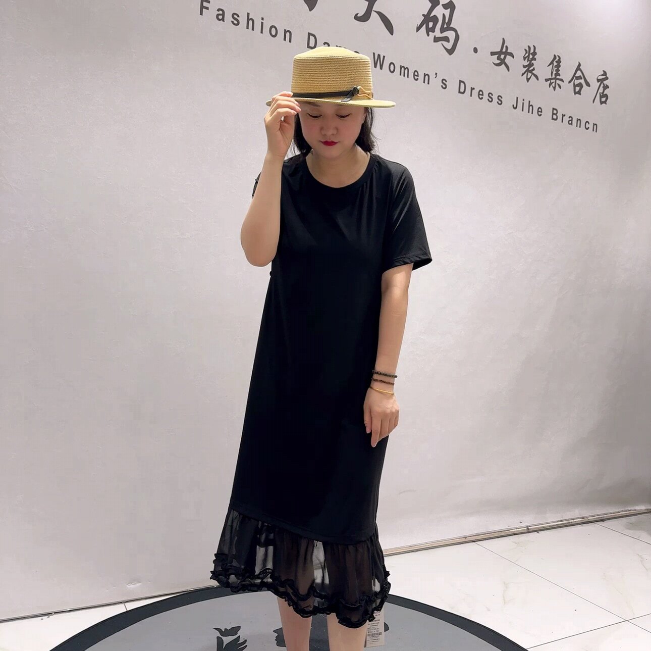 31212女权贵族夏款新品拼接面料单层女人味显瘦连衣裙加大码女装