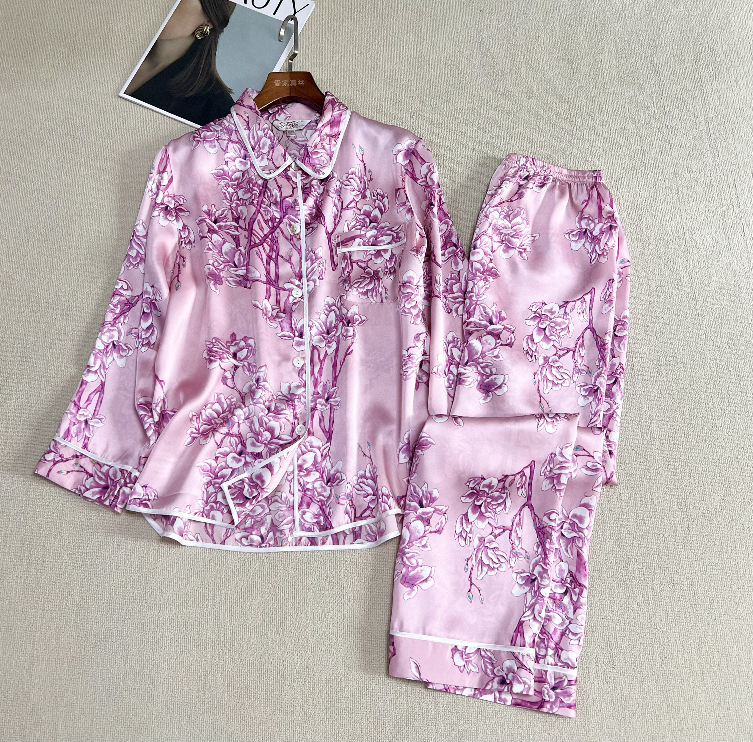 水墨画印花桑蚕丝素绉缎女士睡衣新款奢华长袖长裤真丝家居服套装