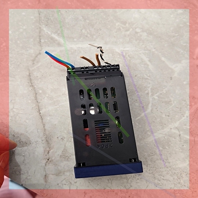 Jumo 00551474 久茂全新温控器702040/88-888-000-23/210 议价