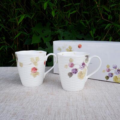 骨瓷马克杯情侣对杯礼盒