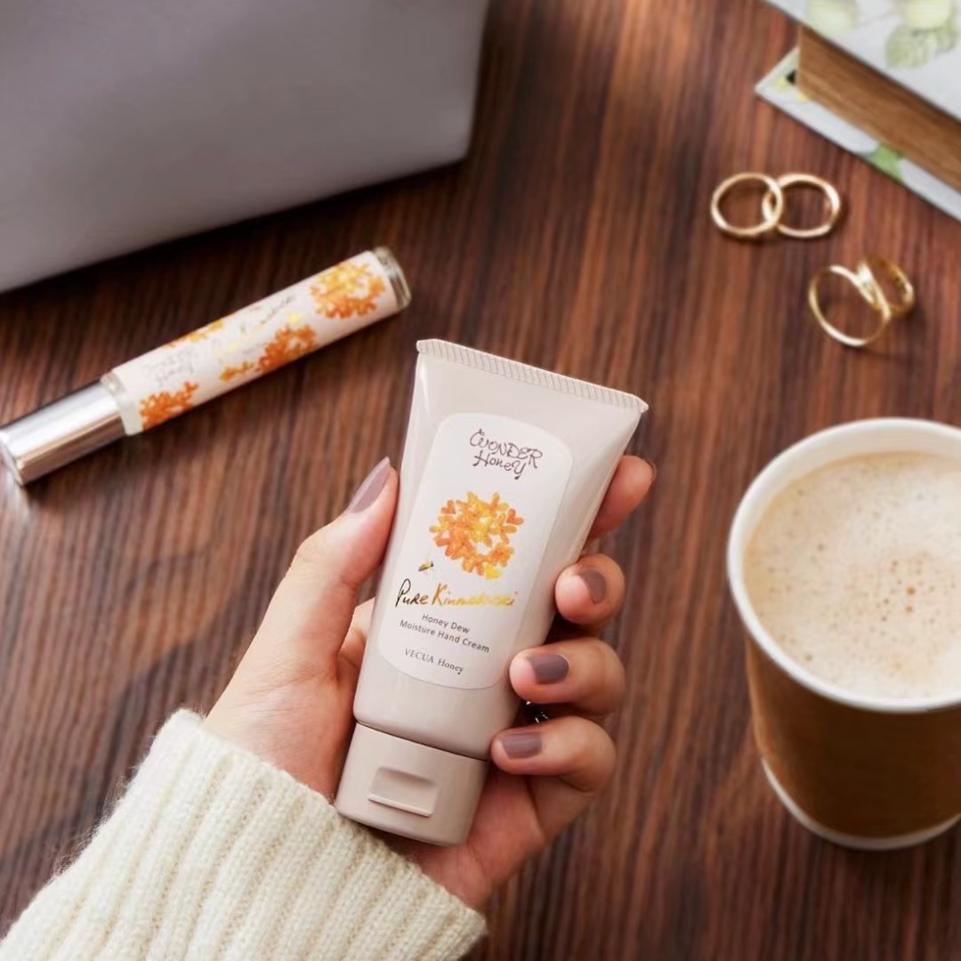现货日本VECUA Honey限定金木犀桂花香保湿护手霜身体乳发油50g_虎窝淘