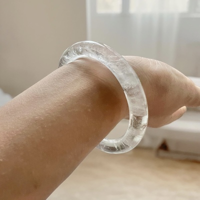 天然白月光手镯白幽灵玉镯