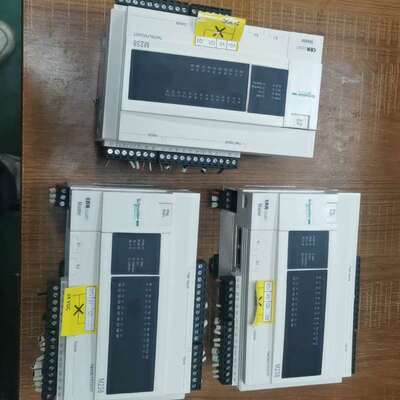 施耐德pLcM238型号TM238LFDC24DT拆机
