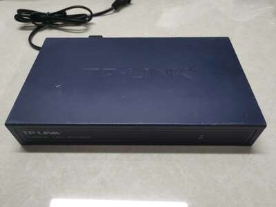 TP-LINKTL-R479P-ACPOE一体9孔百兆