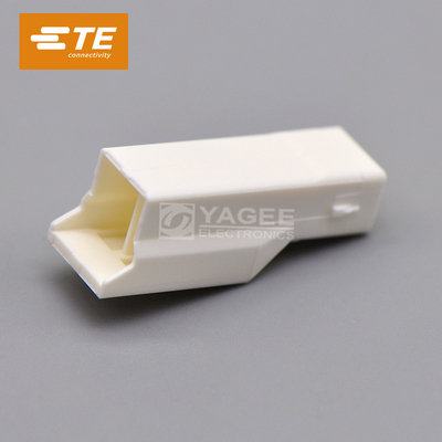 1-1565085-1 TYCO泰科TE安普AMP连接器 接插件 塑壳 现货