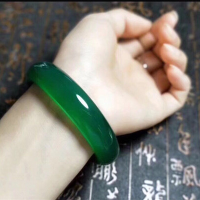 新疆和田玉碧玉手镯菠菜绿女款玉镯子天然A货冰种旺夫手镯招财安