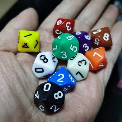 10面骰子数字十面0-9色子