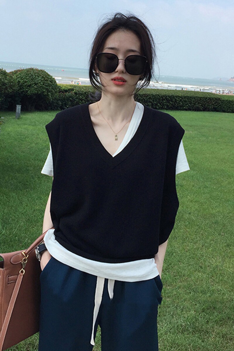 新款羊绒马甲女V领针织背心宽松韩版纯色薄羊毛无袖马夹毛衣坎肩
