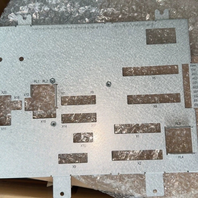 【议价】ABB ABB机器人安全面板DSQC643金属外壳原装全新，