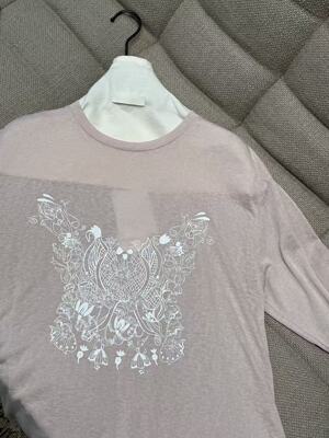 堆堆～【FEEL BLESSED】 蕾丝印花圆领小短袖4.12衣长68胸围116