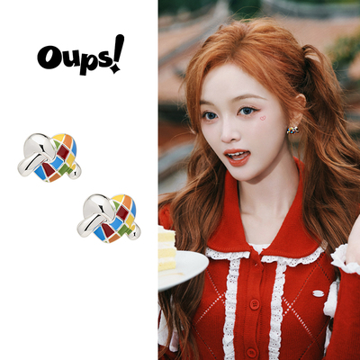 Oups遇见孟菲斯系列重塑之心耳钉