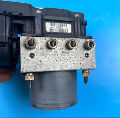 适用于铃木利亚纳A6刹车ABS泵总成防抱死控制器56100-C1400纯拆车