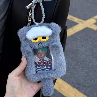 权志龙zoa周边限定蓝猫毛绒卡套