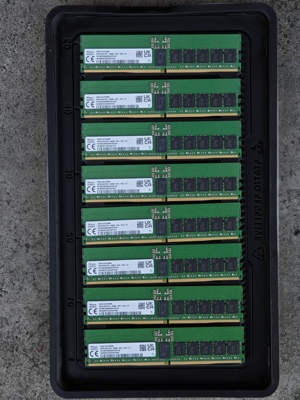 拆机 16G 32G 64G DDR5 5600 服务器内存条REG ECC 原装镁光SK