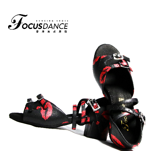 FocusDance香港焦点舞鞋双扣款少儿拉丁皮质圣诞限量款可自由调节