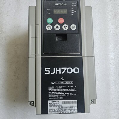 SJH700-8LF型号变频器，额定功率5.5kW（7.5H--议价商品