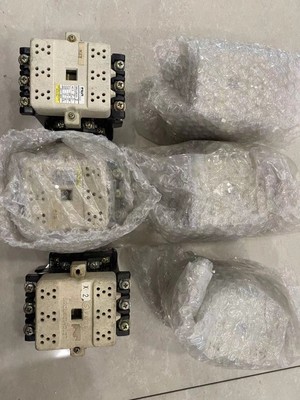 日本富士接触器SRC3631-2.2T SRCa3631-2 110V