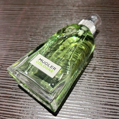 MUGLER~蒂埃里·穆勒NOVA 外星女神 青净古龙香水