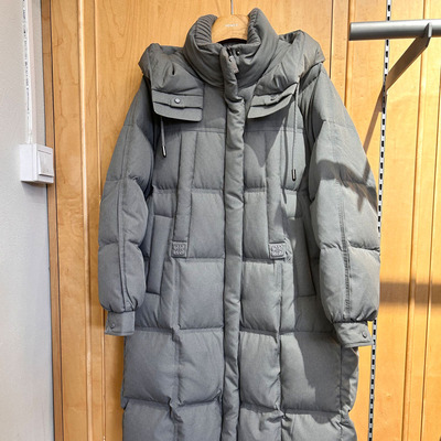 雅洛菲872短款羽绒服白鸭绒