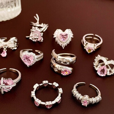 达令 甜美气质粉色戒指 超闪满钻开口指环 女士设计感尾戒 食指戒
