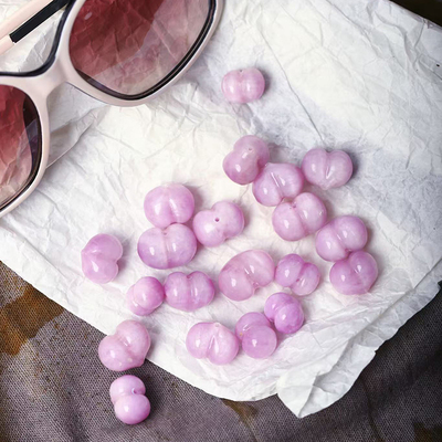 天然猫眼料紫锂辉爱心隔珠DIA配饰 女款紫色系水晶手串饰品