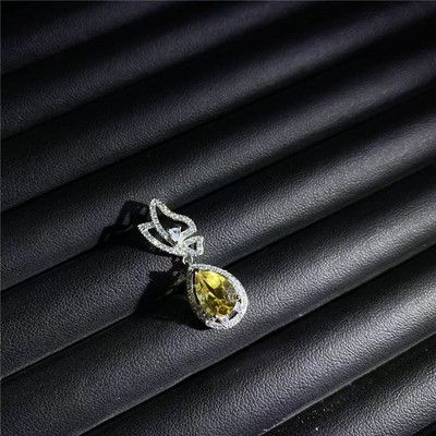 精品彩宝 天然巴西黄水晶纯银镶嵌水滴款吊坠 女款彩宝挂坠饰品