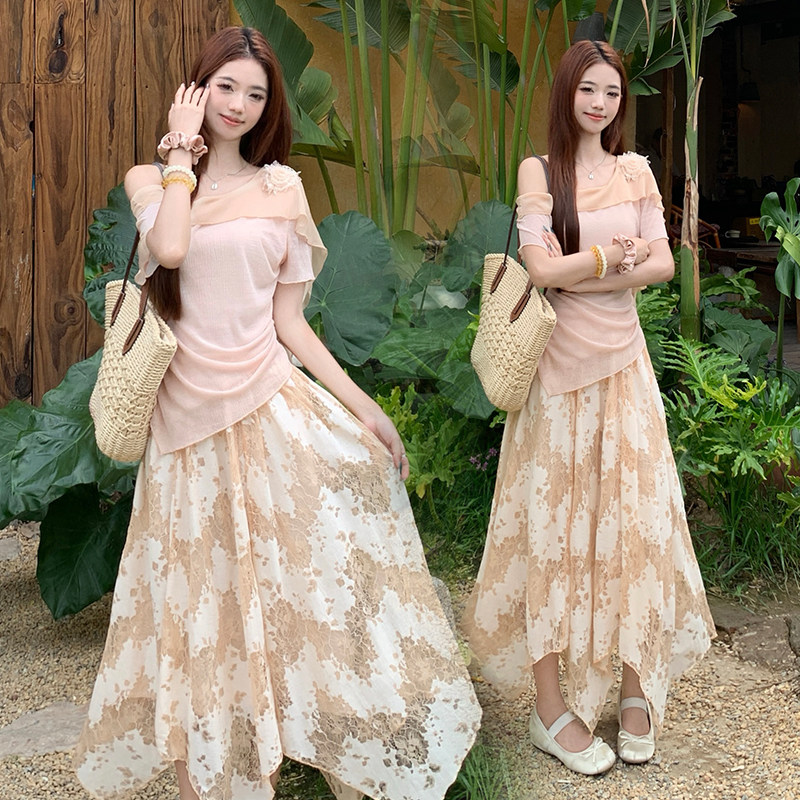 实拍~2026大码女装山茶花露肩上衣+蕾丝半身裙套装胖mm百搭两件套