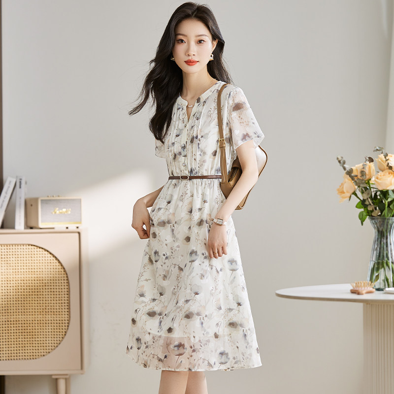实拍 水墨花色复古连衣裙女2026新款夏季法式桔梗气质收腰小裙子