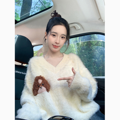 白色奶huhu水貂绒加厚V领毛衣女冬季软糯慵懒高级感马海毛针织衫