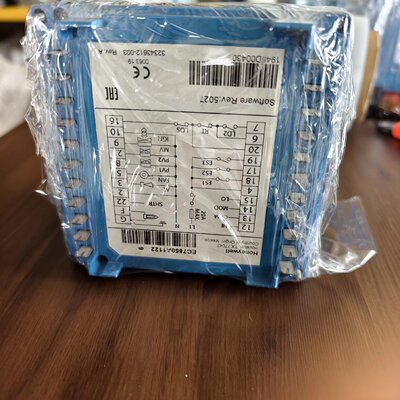 霍尼韦尔Honeywell EC7850A1122燃烧控制器/修或换