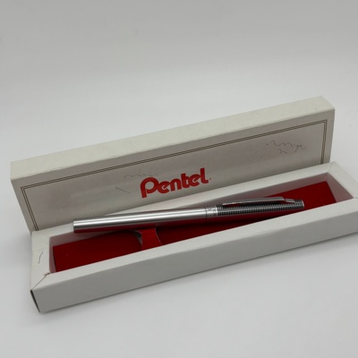 绝版老款日本PENTEL派通SR10铝合金轻便直液式针管笔0.3mm