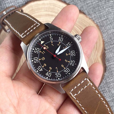 NH35A PT5000拉丝39mm 200M潜水自动男表红秒蓝宝石绿夜光飞行员