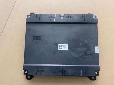 拆机广汽传祺，宁德时代电池管理系统BMS 型号:800224-00174-1.4