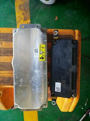 宁德时代BMS电池管理系统 拆机件：问界M8 型号：800221-00597-1.