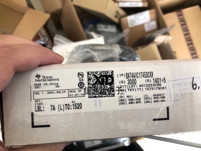 销售并回收SN74AVC1T45DCKR SC70-6 电压转换器芯片原厂原装器件