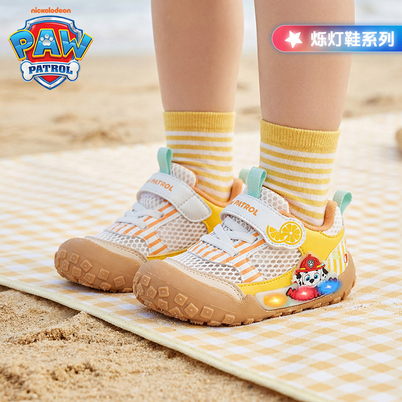 汪汪队童鞋夏季新款闪灯3-6岁男童鞋子儿童防滑包头户外休闲凉鞋