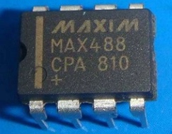 MAX488CPA 低功耗，限摆率RS-485/RS-422收发器全新原装进口