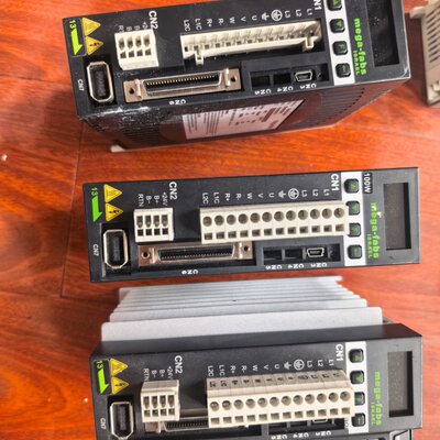 议价mega-fs伺服驱动器D2-0123-S-A0D20123SA0D20123SA0