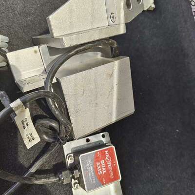 议价激光测距位移传感器OD2-N50W10A2一个加瑞芬LC可维修