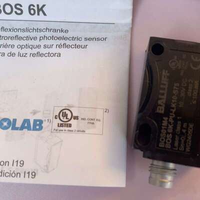 议价巴鲁夫BOS01M4镜面反射型传感器BOS 6K-P可维修