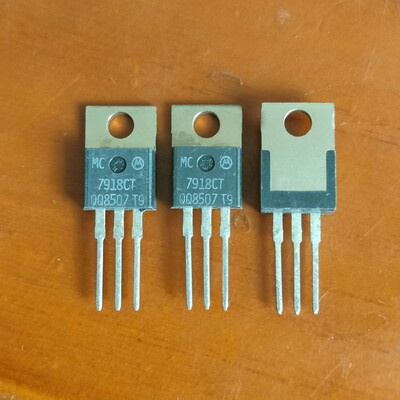 MC7918CT 摩托罗拉 TO-220 三端稳压 全新进口原装 现货可直拍