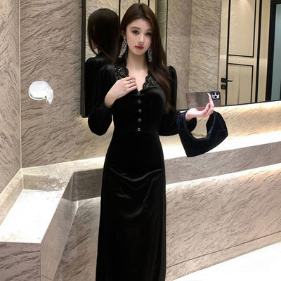 高端法式设计感裙子2026春季新款气质独特巨好看连衣裙D4524A