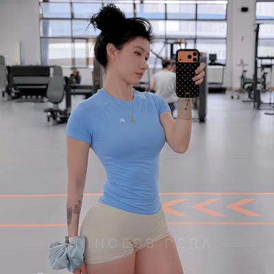 OnerActive经典修身吸汗训练短袖