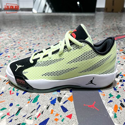 NIKE耐克男子2026秋季新款JORDAN东契奇实战耐磨篮球鞋IF1611-700