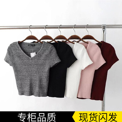 2025秋季新款时尚女装紧身大v领短袖中短款T恤修身显瘦打底针织衫