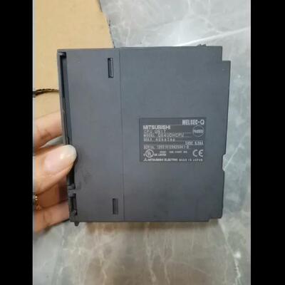 释迦自动化~三菱Q04UDHCPU实物照片，功能正常使用，有需要的