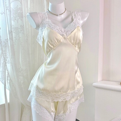 纯欲风收腰睡衣吊带短裤家居服女